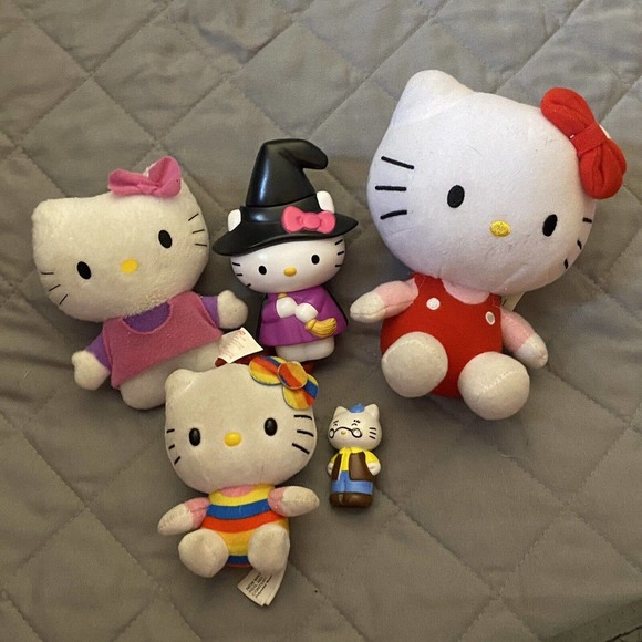 Hello Kitty | Toys | Hello Kitty Action Figureplushtyusedselling Lot Of ...